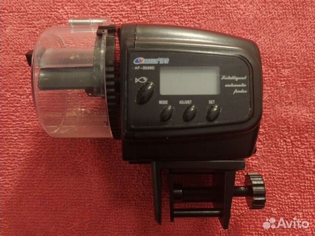 Автокормушка для рыб