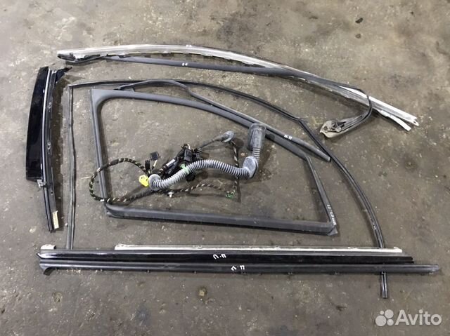 Уплотнитель передней правой двери Порше Панамера 9 купить в Москве ...